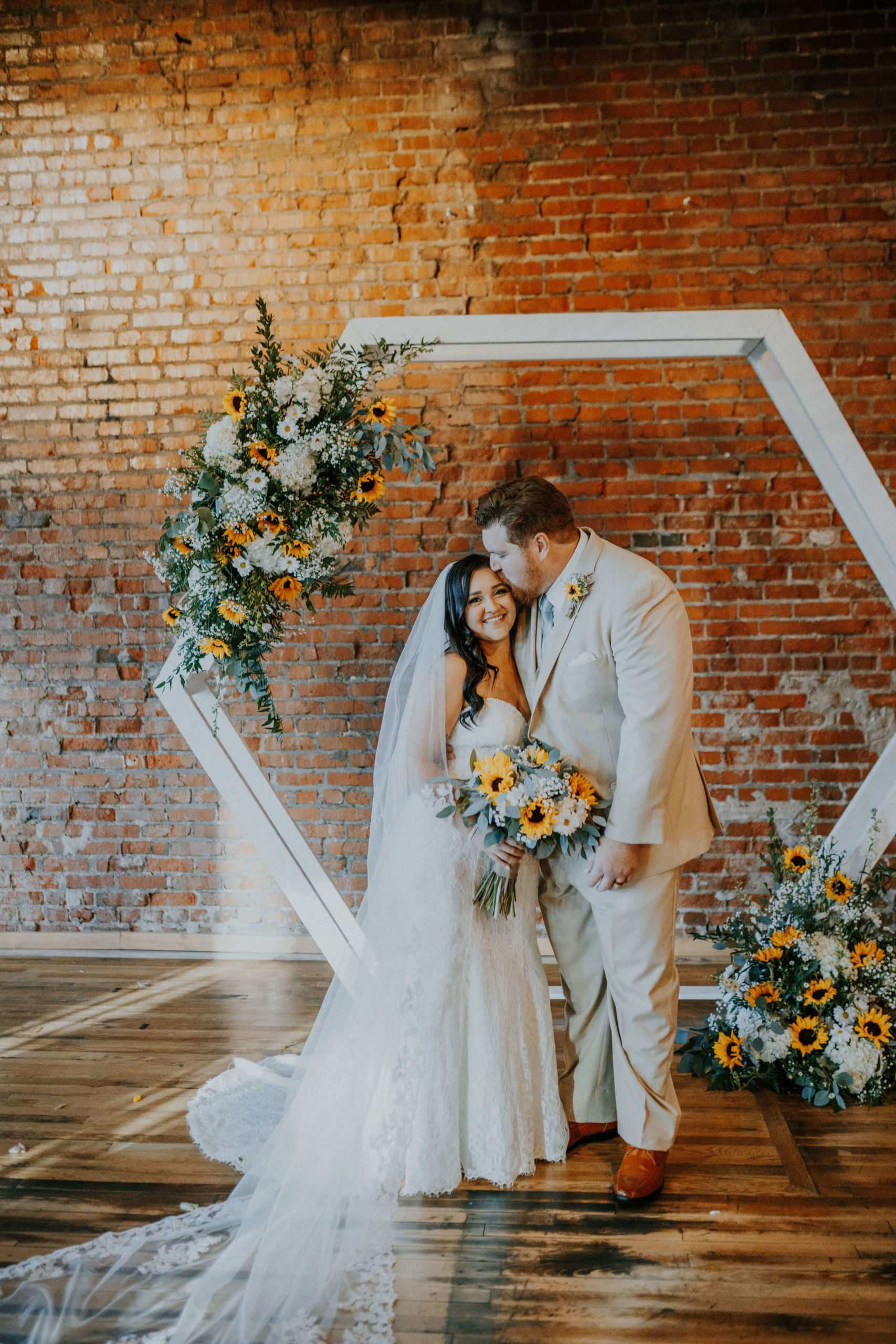 The Ultimate Rustic Industrial Wedding Inspiration | Christian Peterson ...